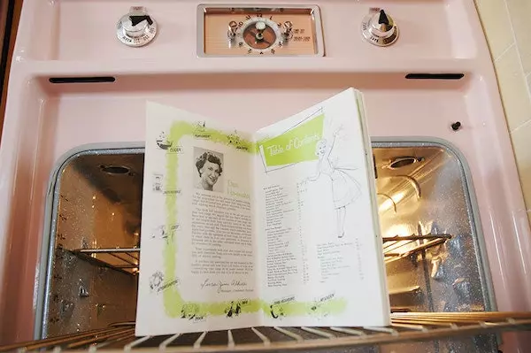 Un homme découvre une superbe cuisine rétro qui n'a pas été touchée depuis 1956 (Photos) 13315_15