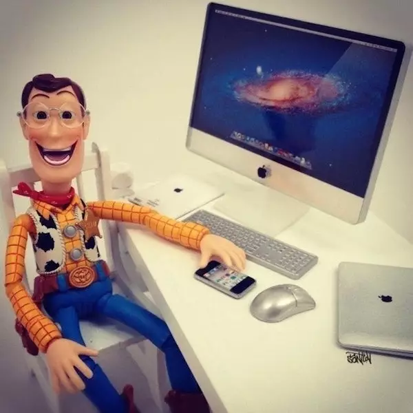 Woody Daripada 'Toy Story' Mungkin Mainan Paling Menarik Di Dunia (Foto) 13916_1