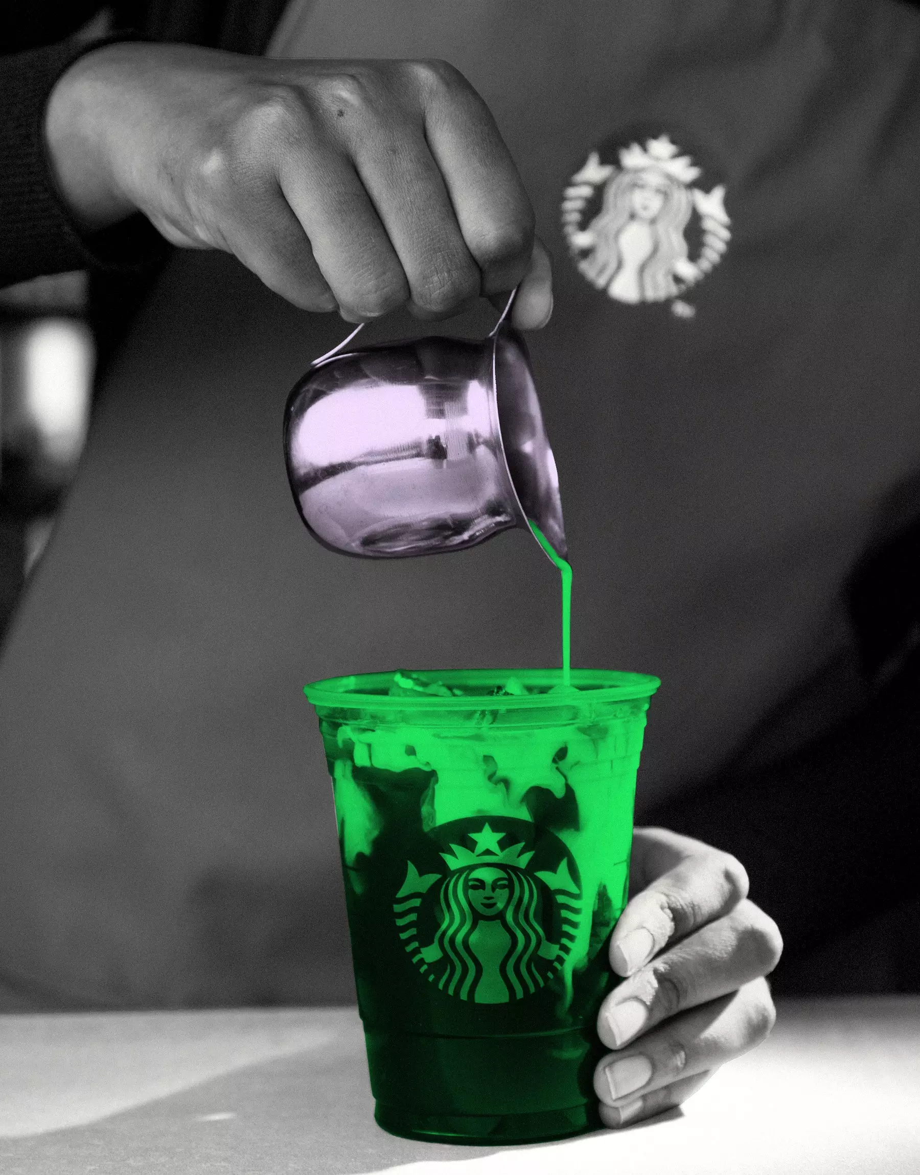 Міне, сіз күшейткіңіз келсе тапсырыс беруге болатын ең жақсы Starbucks салқын қайнатпалары