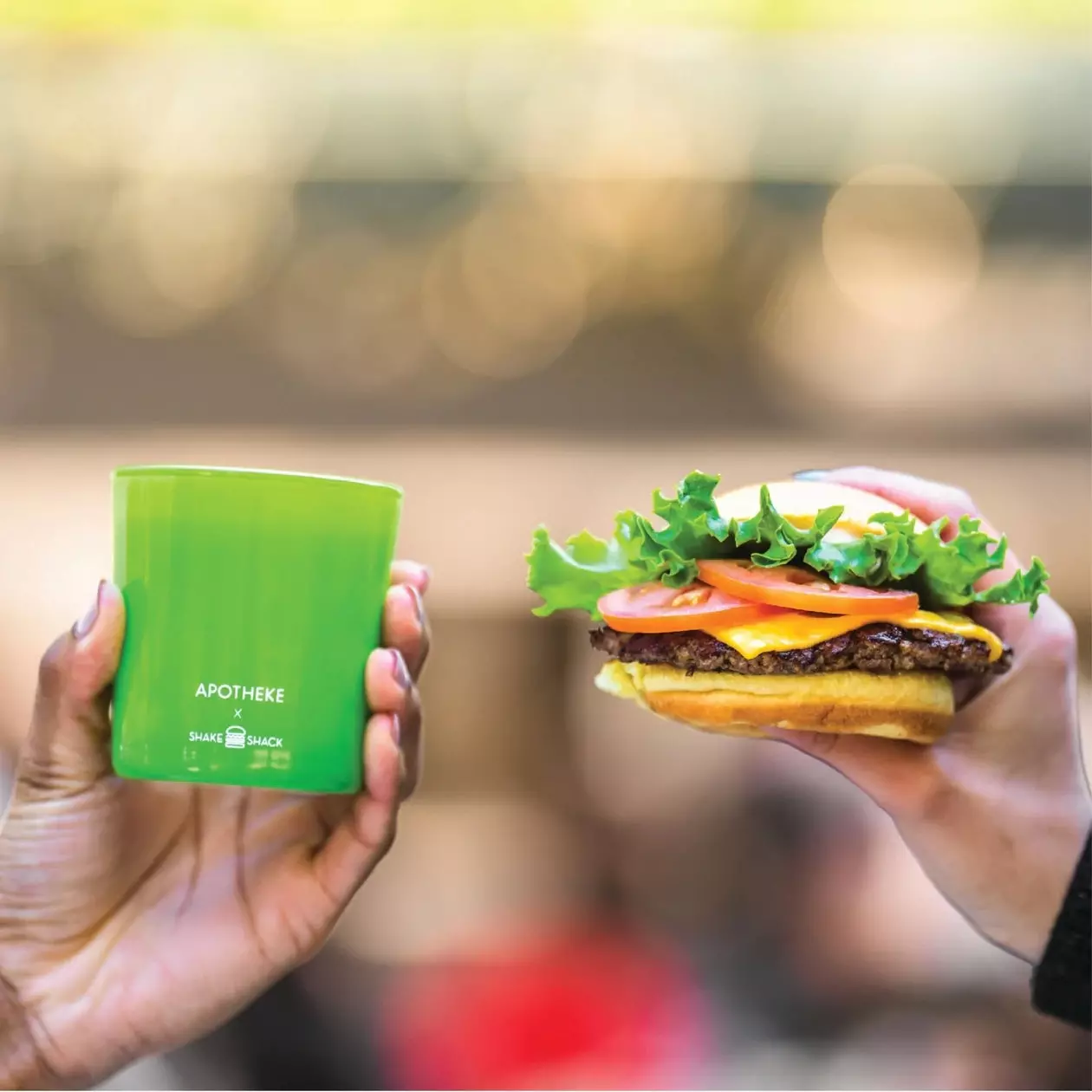 Այս նոր Shake Shack x Apotheke մոմերը բուրգերի, ֆրիի և շեյքի հոտ ունեն