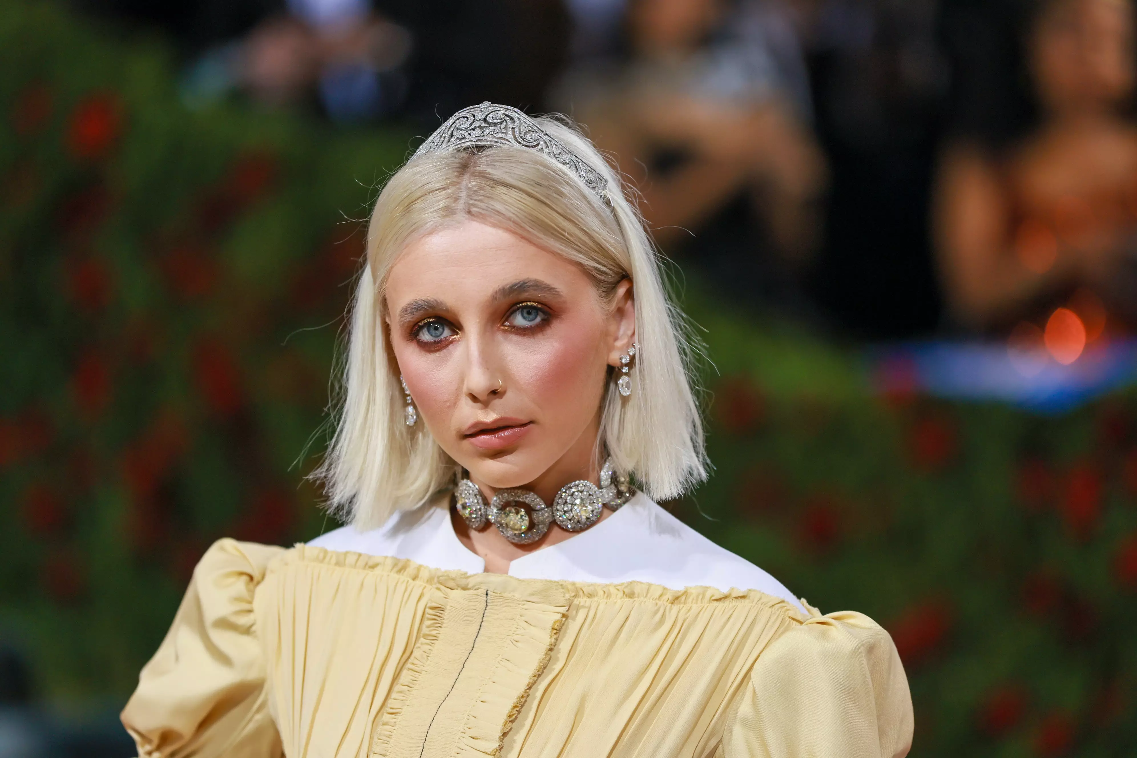 ¿Está Emma Chamberlain soltera? Su historial de relaciones es un misterio