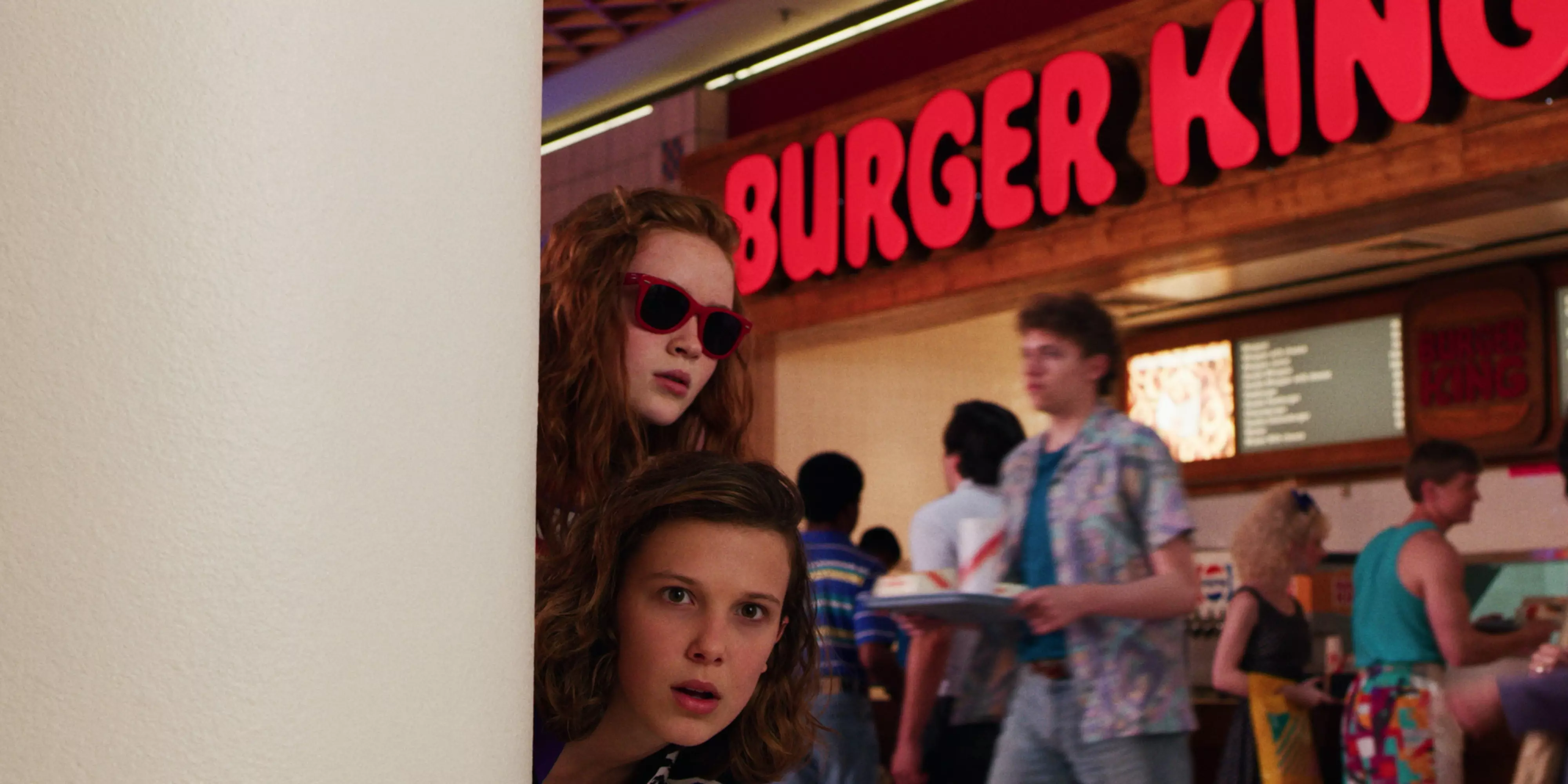 Este detalle do centro comercial Starcourt en 'Stranger Things 3' fará que o aprecies aínda máis 2348_1