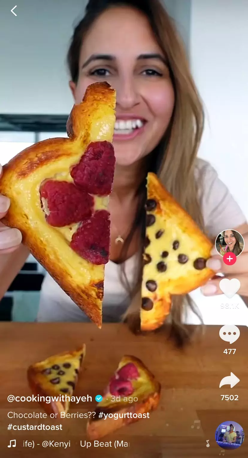 Denne TikToker viser, hvordan man laver vanilletoast på TikTok.