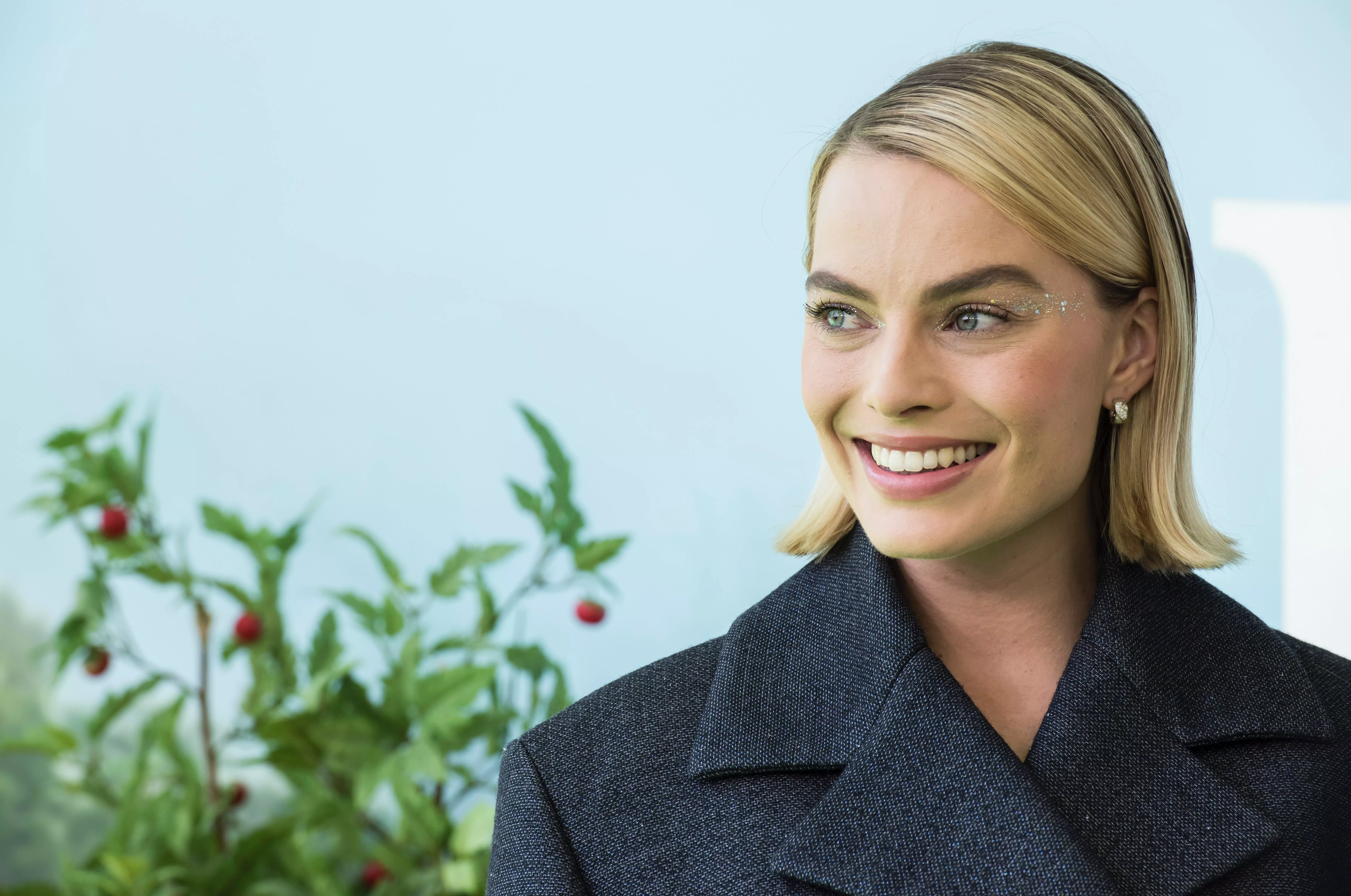 Margot Robbie จะแสดงในภาพยนตร์ Live-Action Barbie ดังนั้นเตรียมตัวให้พร้อมสำหรับชีวิตในพลาสติก 2735_1