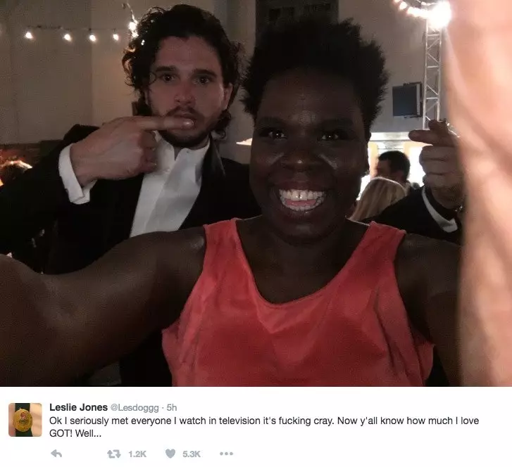 Leslie Jones ontmoette de 'GOT'-cast bij de Emmy's en heeft alles live getweet 28777_1