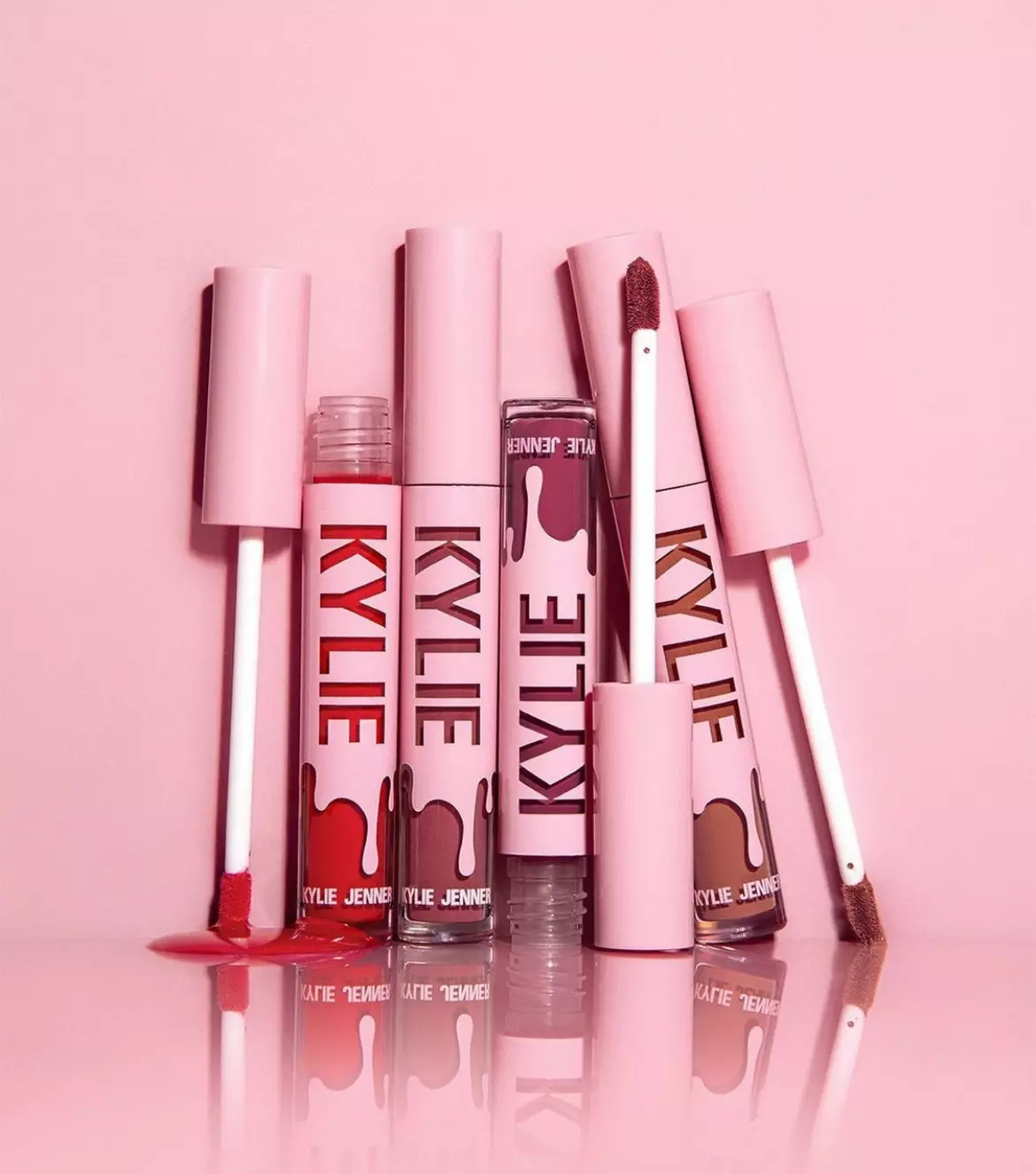 Kylie Cosmetics te tonbe nouvo Lacquers Lip Shine & Nou te gen tout Deets yo 3064_1