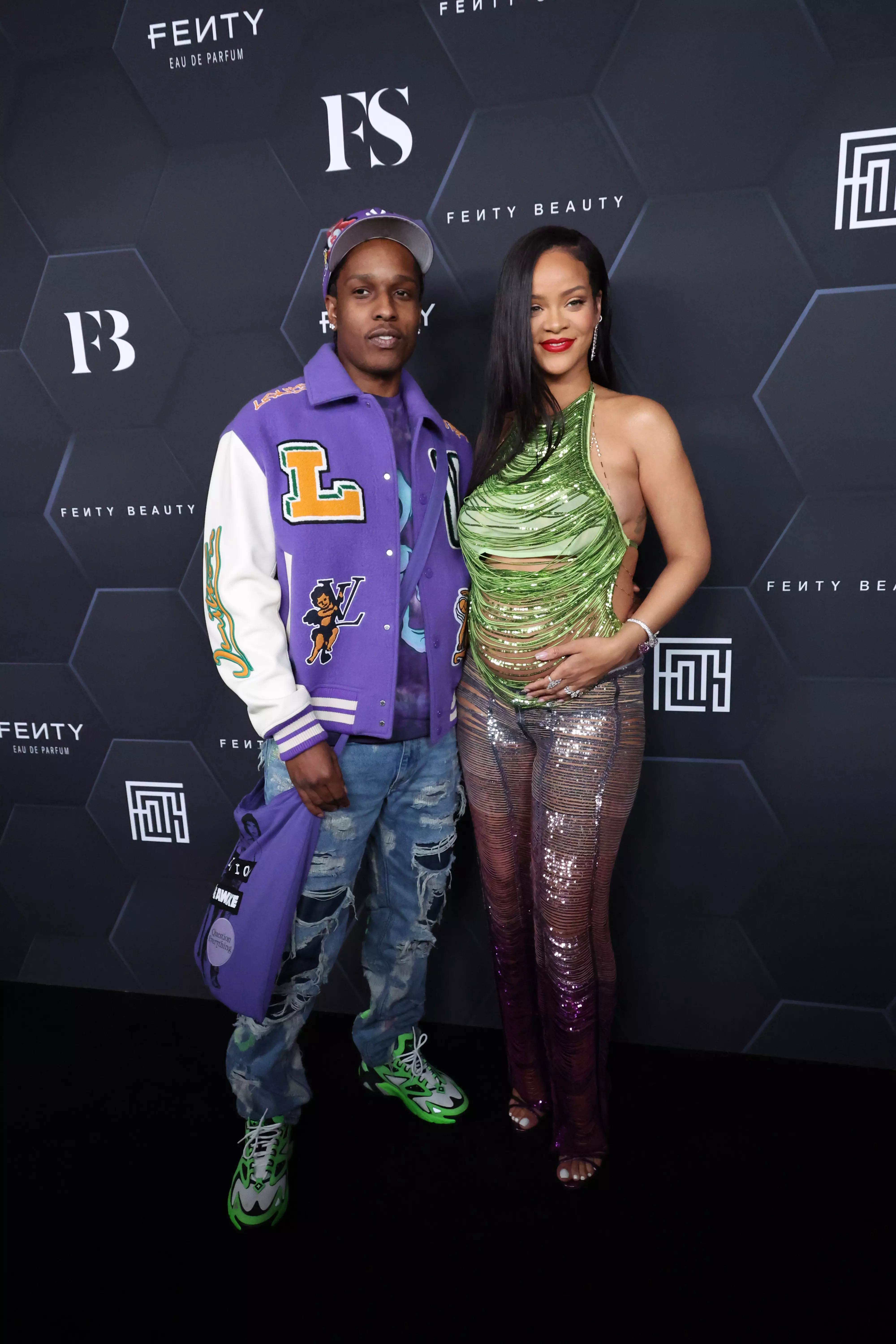 El llenguatge corporal de Rihanna i A$AP Rocky durant l'embaràs demostra que estan orgullosos.