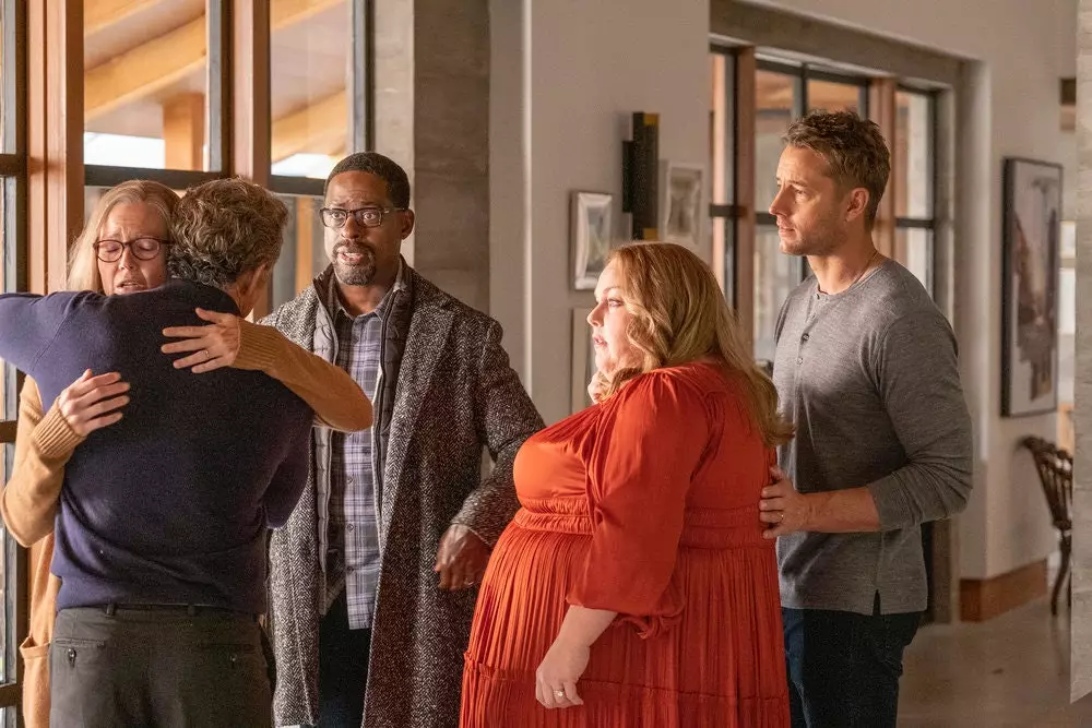 Jon Huertas isip Miguel, Mandy Moore isip Rebecca, Sterling K. Brown isip Randall, Chrissy Metz isip Kate, J...