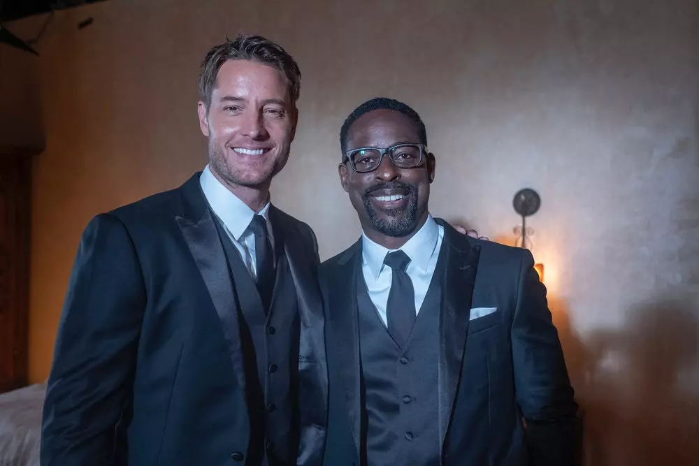 Justin Hartley Kevin rolünde, Sterling K. Brown 'This Is Us'ta Randall rolünde