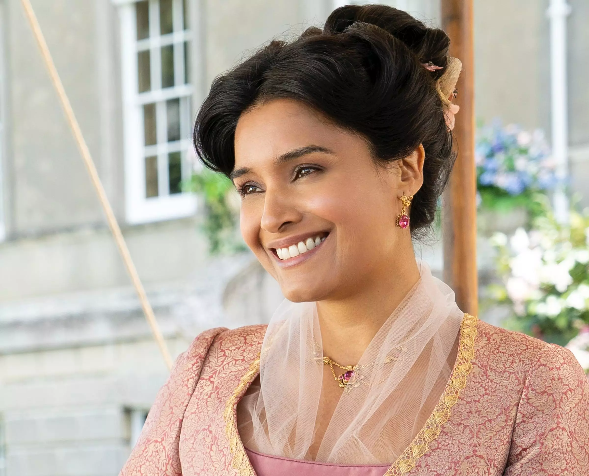 Shelley Conn e le Lady Mary Sharma ka Bridgerton