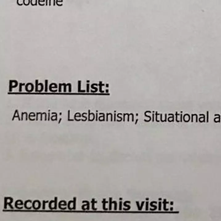 Aaklige dokters glo dat 'lesbianisme' 'n werklike mediese probleem vir hierdie vrou is 36312_3