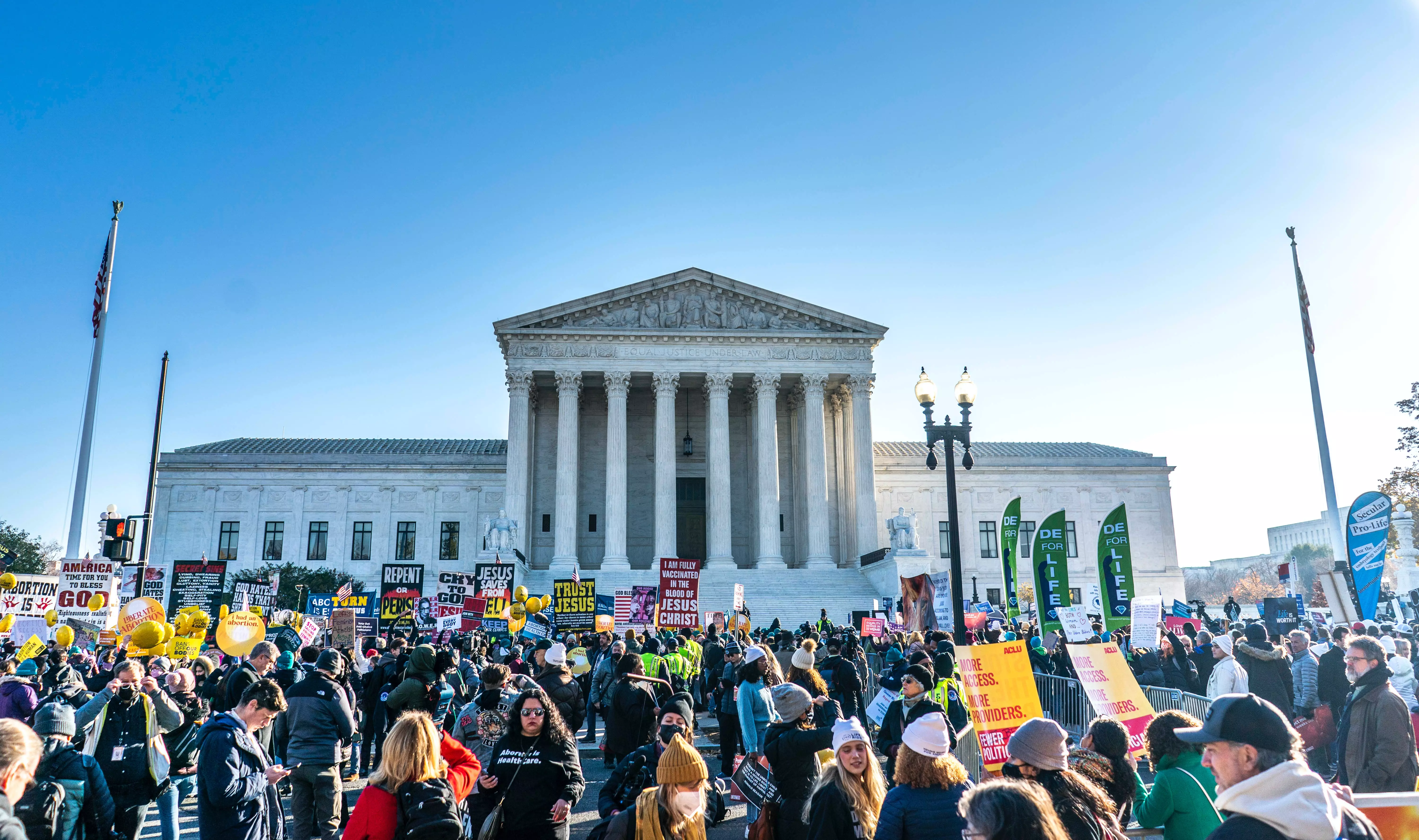 هتي آهي جڏهن سپريم ڪورٽ ممڪن طور تي هڙتال ڪري سگهي ٿي Roe V. Wade Down