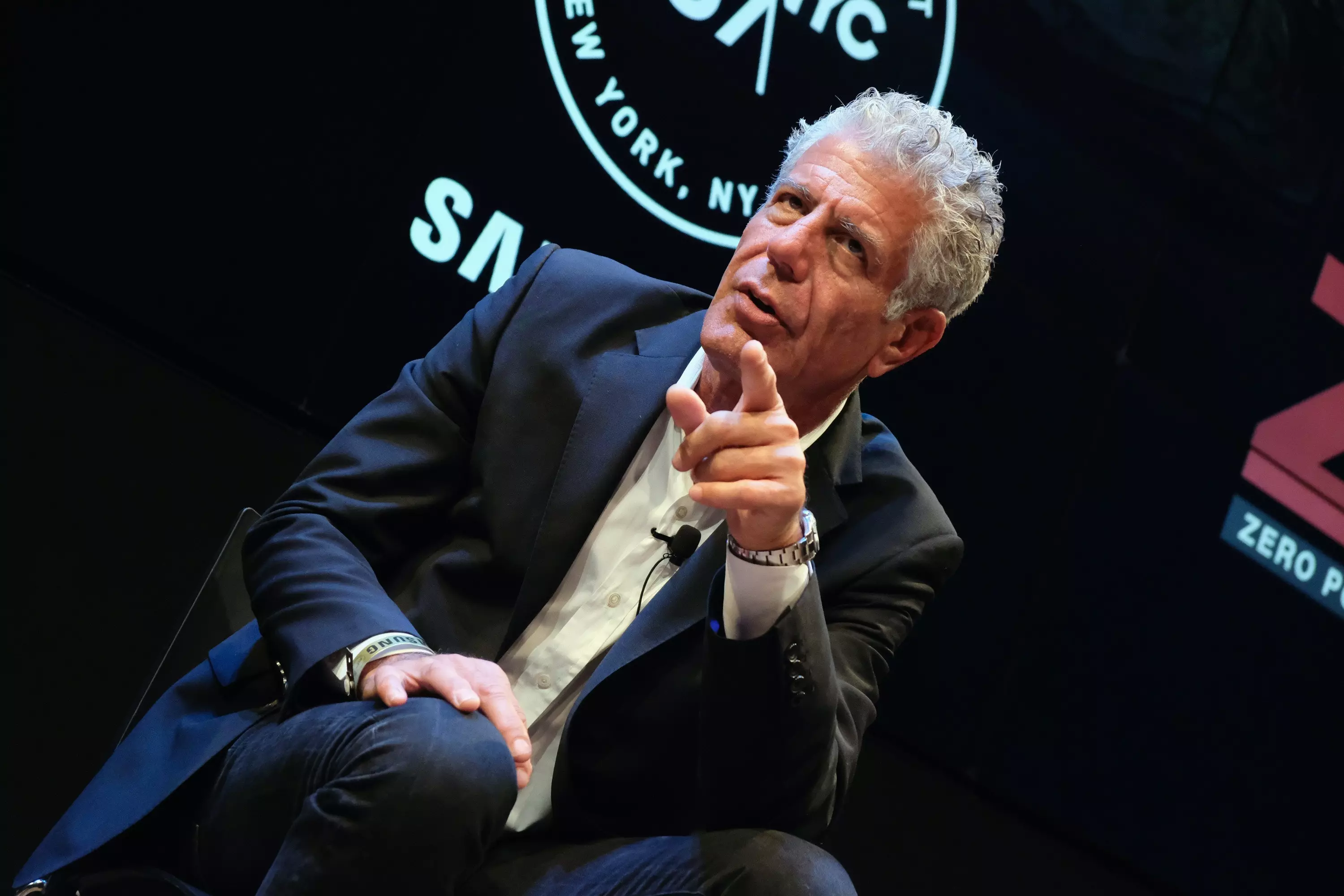 Aistreoidh Ráiteas Asia Argento Faoi Bhás Anthony Bourdain go Deora thú 62656_1