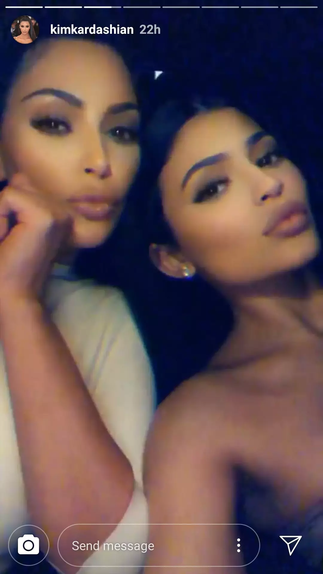 Aeth y Kardashians Ar A 76345_2