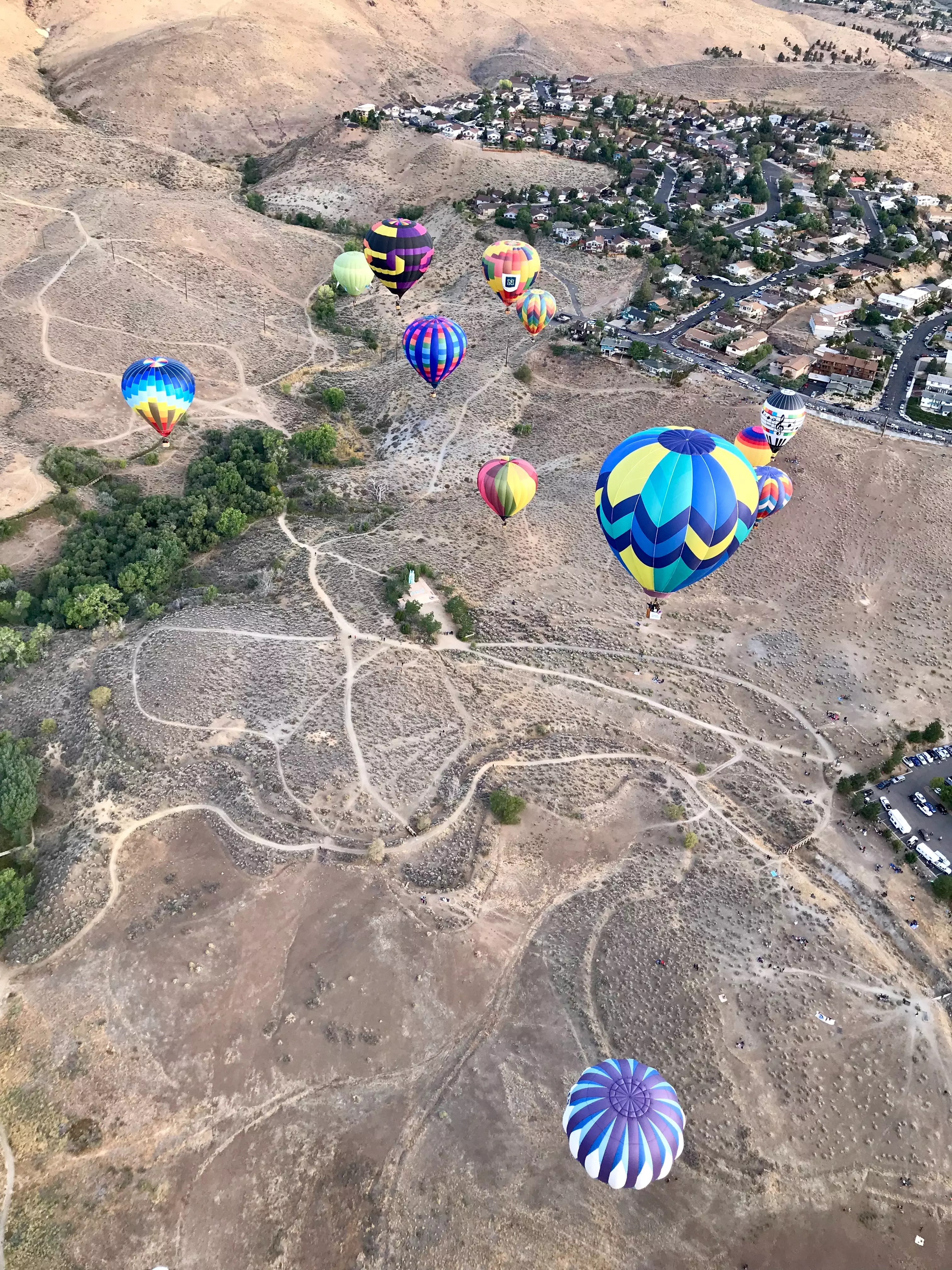 'Yukarı'dan Çıkıp Sıcak Hava Balonu Yolculuğuna Çıktım ve Bu Hiç Beklemediğim Şeydi 77219_3