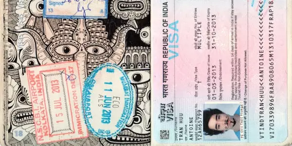 Artist Transforms People's Passport Pages With Incredible Drawings (Duab)