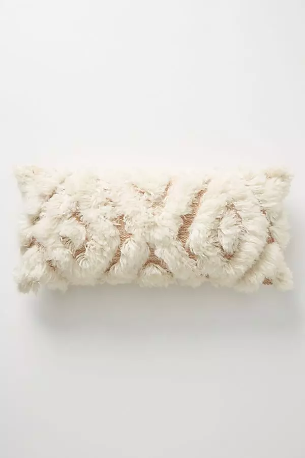 Joanna Gaines kuri Anthropologie Yubwoya Kamille Pillow