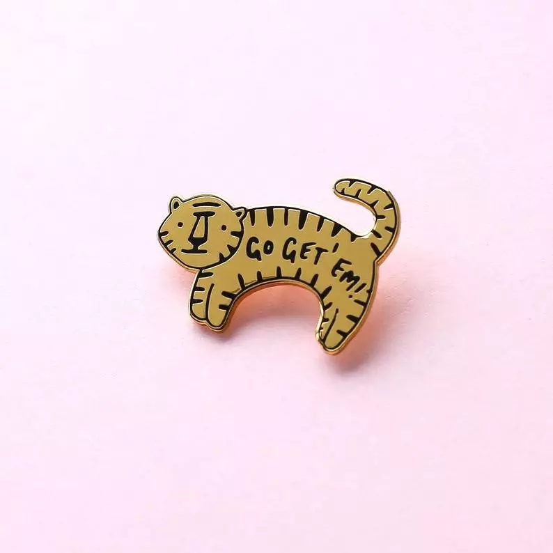 Em Tiger Enamel Pin алыгыз