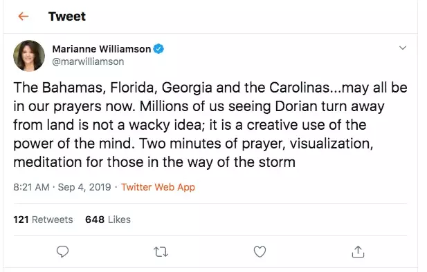 Twitter ไม่พอใจกับทวีตของ Marianne Williamson เกี่ยวกับ Hurricane Dorian 88567_1