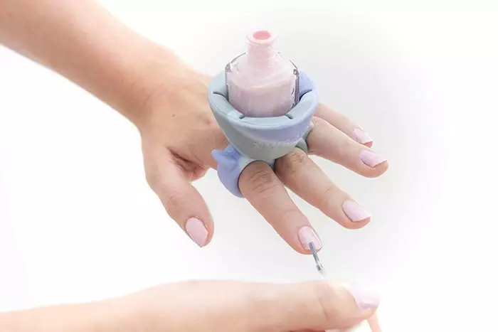 Tweexy Wearable Nail Polish Bottle Holder