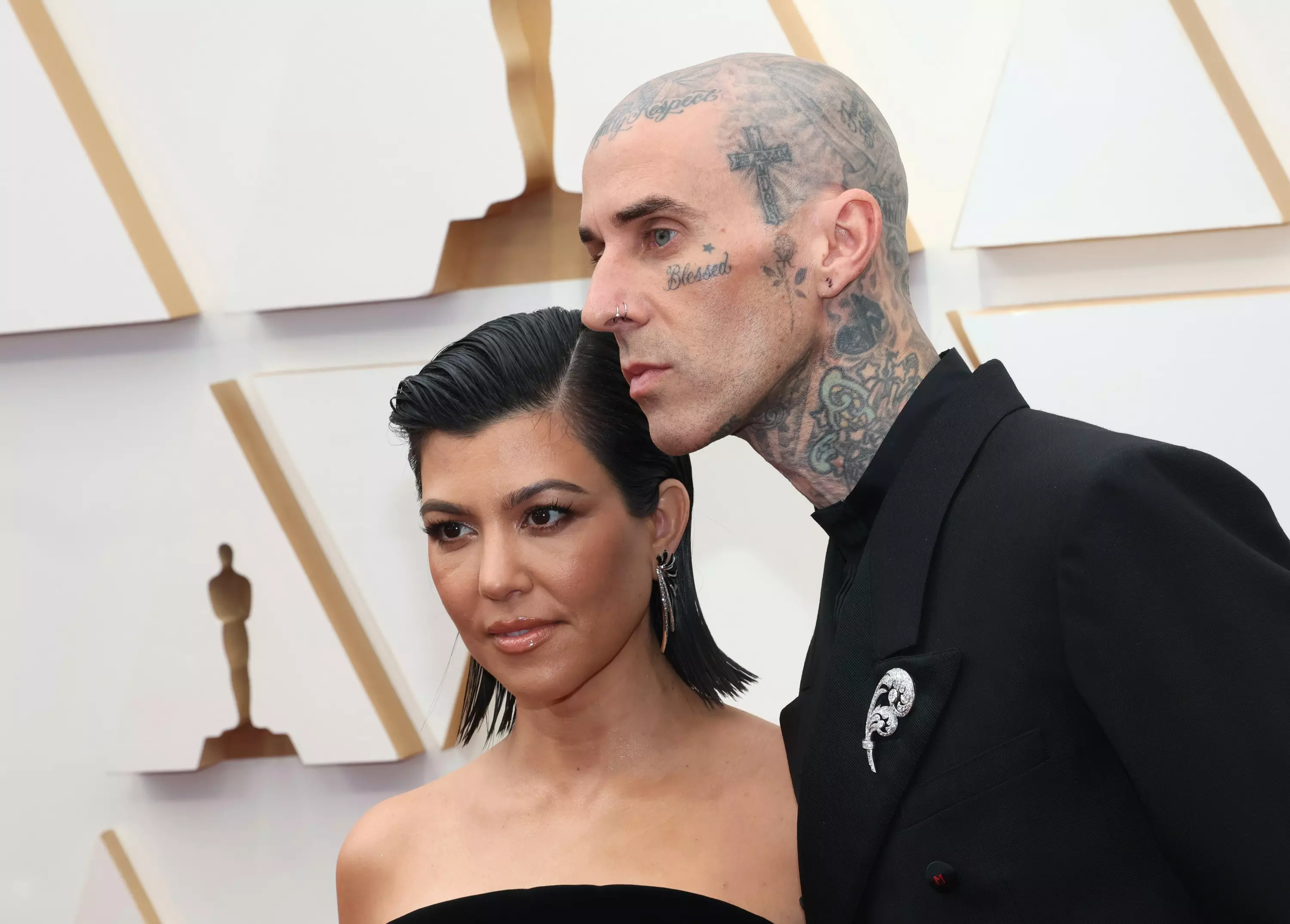 Eis por que Kourtney e Travis fugiram, de acordo com um astrólogo